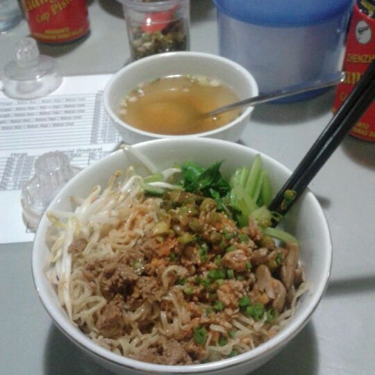 AYOENG kopitiam (makanan khas Bangka) - Chinese Restaurant