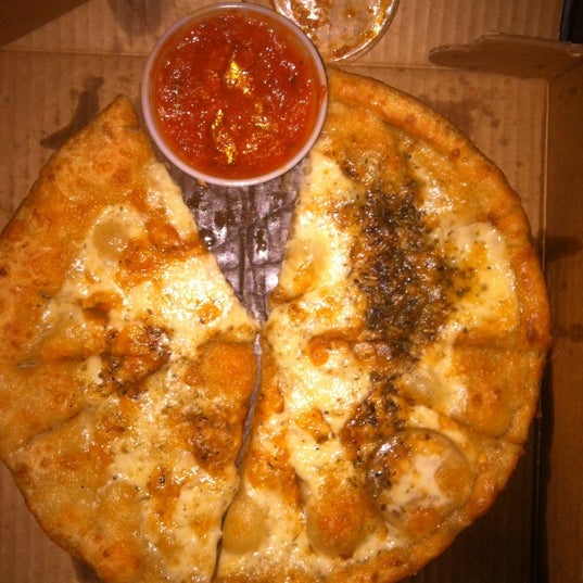 George's Pizza (Now Closed) - Pizzeria in Sturbridge