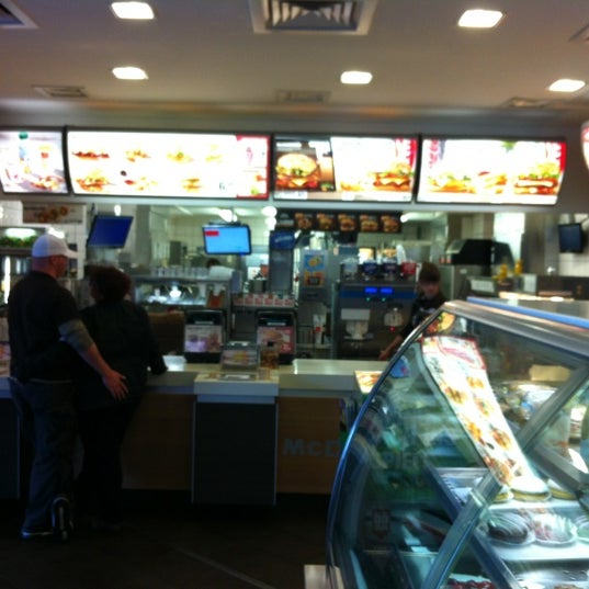 McDonald's - Fast Food Restaurant in Cham