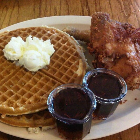 Roscoe's House of Chicken and Waffles - Northwest Pasadena - Pasadena, CA
