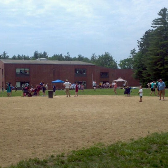 Amherst Middle School - 68 visitors