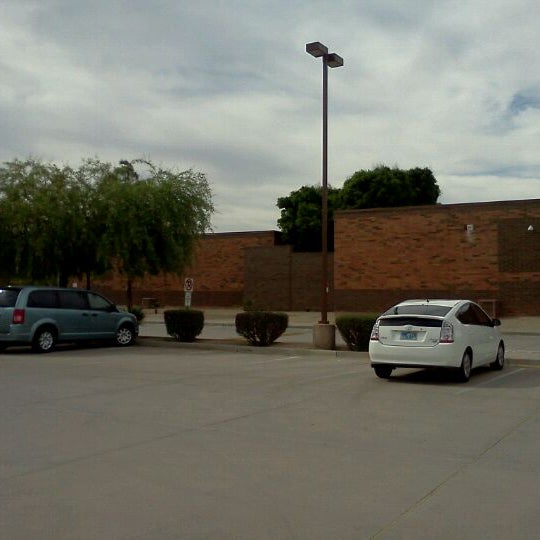 Photos at Anderson Junior High School - School in Chandler