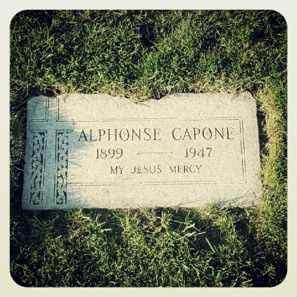 Al Capone Grave