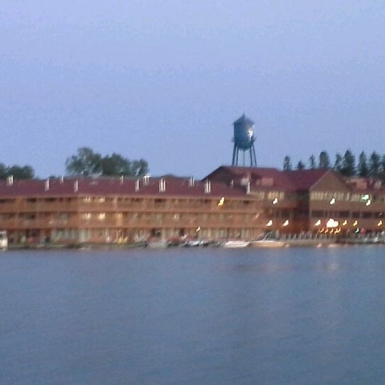 Dockside Lounge - Bar