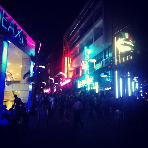 Paceville - Neighborhood in St. Julian's