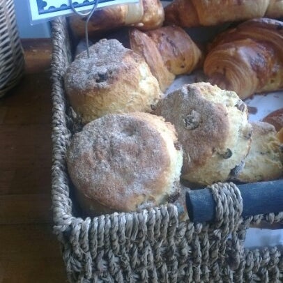 Old Post Office Bakery - Bakery in London