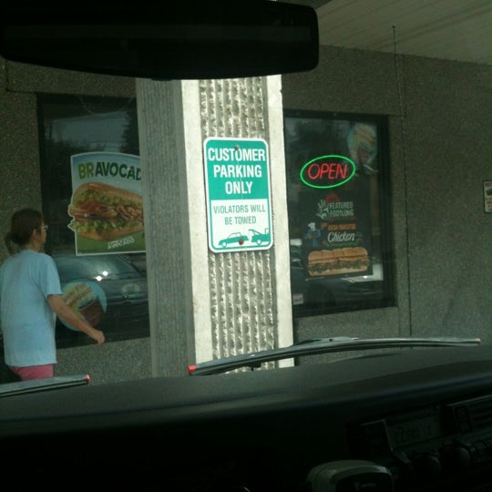 SUBWAY - 79 visitors