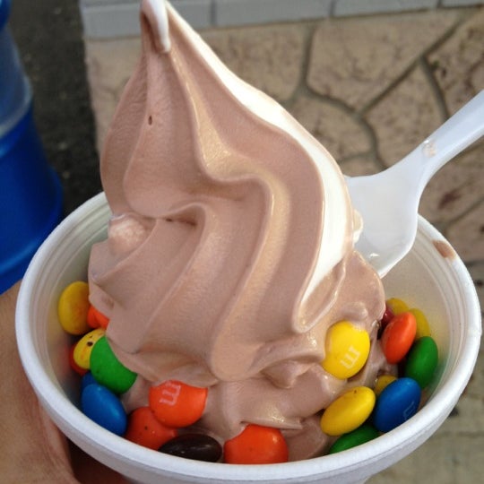 Magic Fountain - Ice Cream Shop in Summit