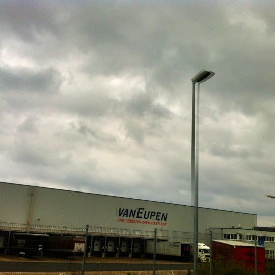 van Eupen Logistik - Lise-Meitner-Str. 7