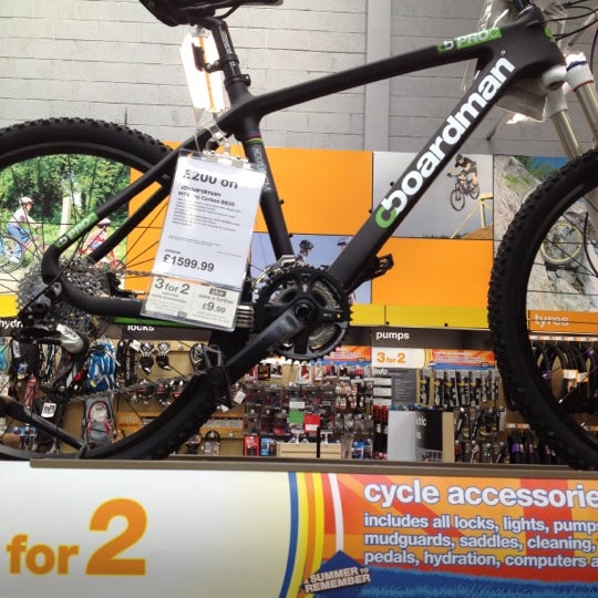 Halfords - Sighthill - Hermiston Gait Retail Park