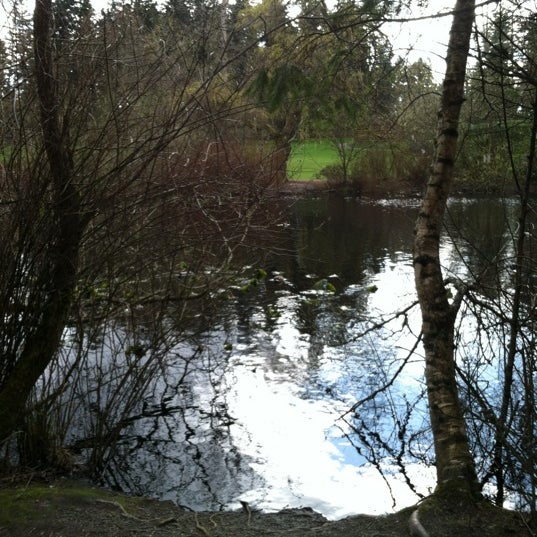 Photos at Robinswood Park - Park in Bellevue