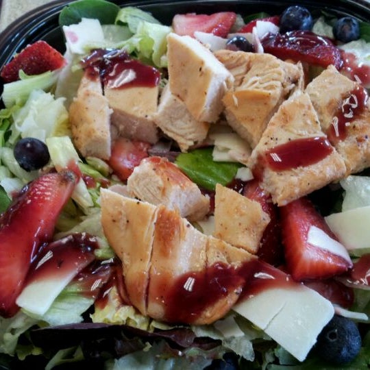 Photos at Wendy’s - Fast Food Restaurant in Daly City