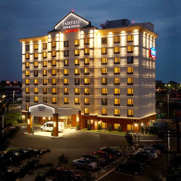 Fairfield Inn & Suites by Marriott Montreal Airport - 700 Avenue Michel ...