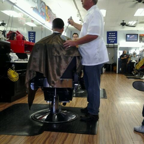 GQ Cuts Barber Shop - 2605 S Decatur Blvd