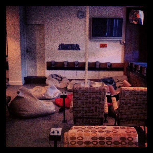 Rowden White Library - College Library in Parkville