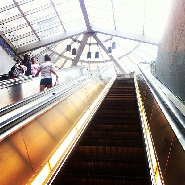 Columbia Heights Metro Station - Metro Station in Washington