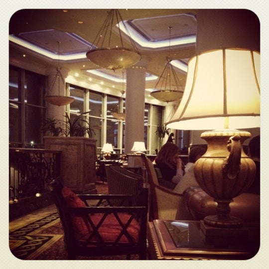 JW Marriott Executive Lounge - Hotel Bar