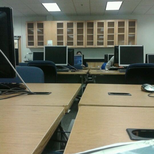 Jacaranda Hall (JD) - College Technology Building