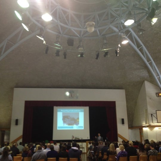 Peakhurst High School - Peakhurst, NSW