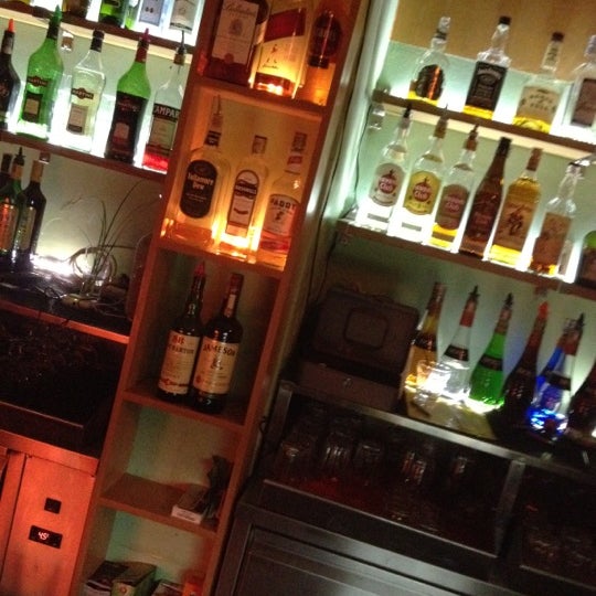 Bukowski's Bar - Cocktail Bar in Praha 3