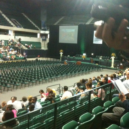 Photos at EMU Convocation Center - 9 tips