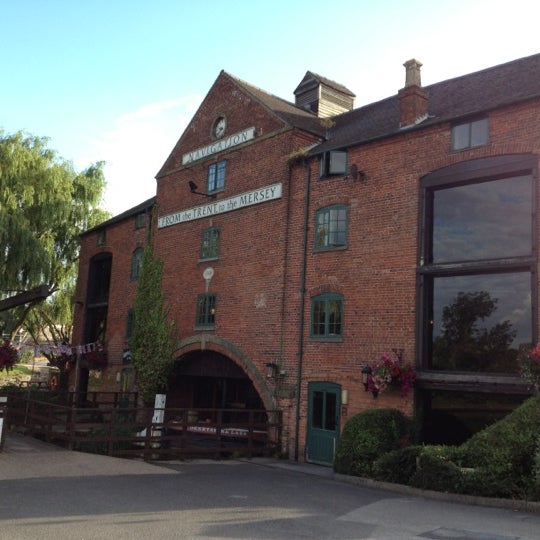 The Clock Warehouse - Restaurant