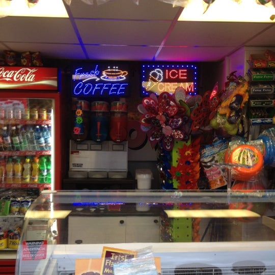 Rainbows Ice Cream Parlour - Bray, Co Wicklow