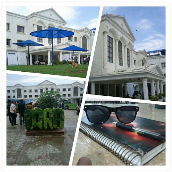 Iqra University - کراچی, سندھ