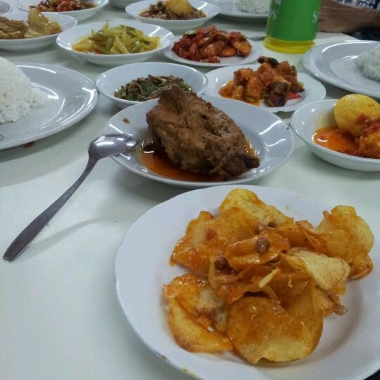 Photos at Muara Kuring - Seafood Khas Indonesia - Seafood Restaurant in ...