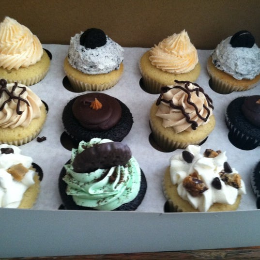Chocolate Face Cupcake & Brownie - 3 tips from 78 visitors