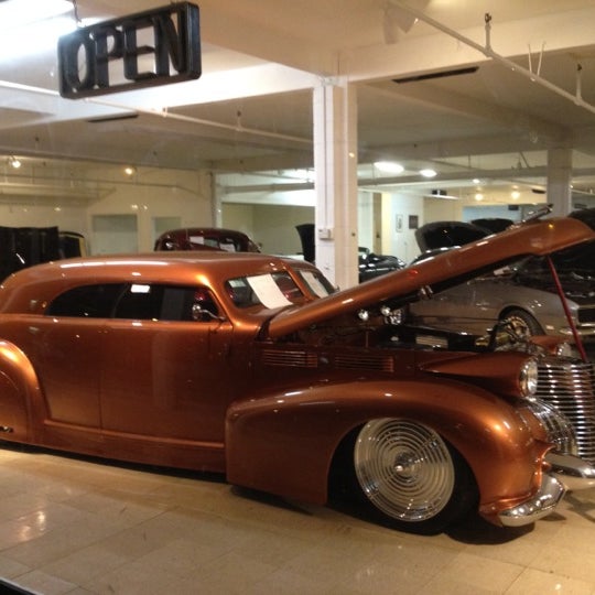 VIP Motors - Car Dealership