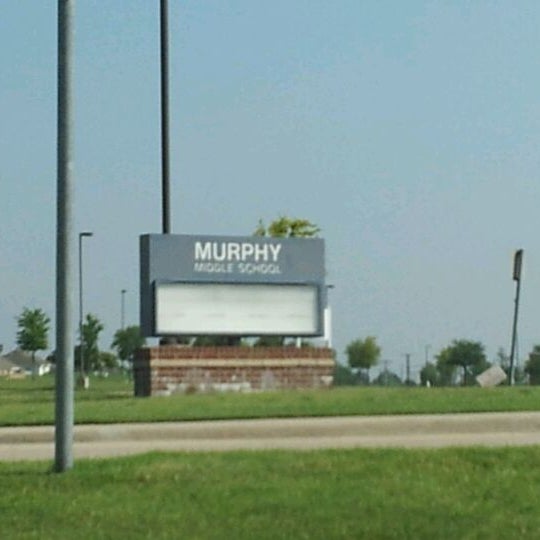 Murphy Middle School - Middle School in Murphy