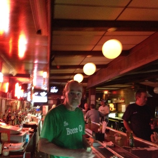 Italian-American Bocce Club - South Philadelphia - 3 tips