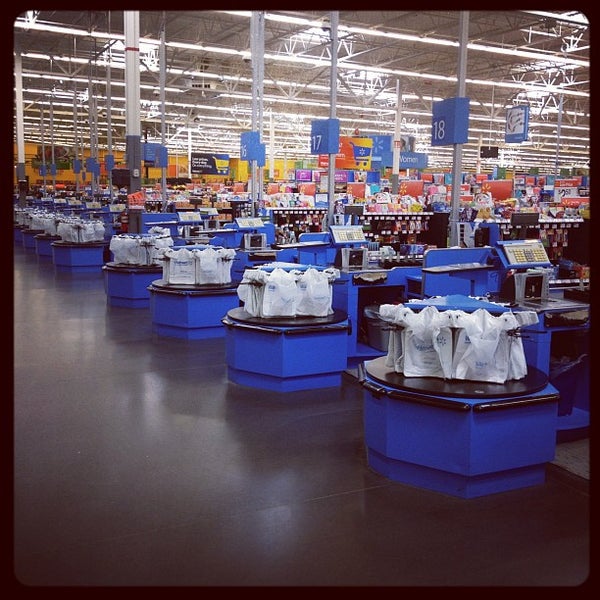 Walmart Supercenter - 15 tips from 1138 visitors