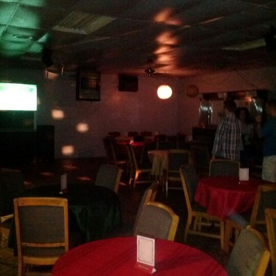 Cruzers Seamans Club - 6 tips from 225 visitors