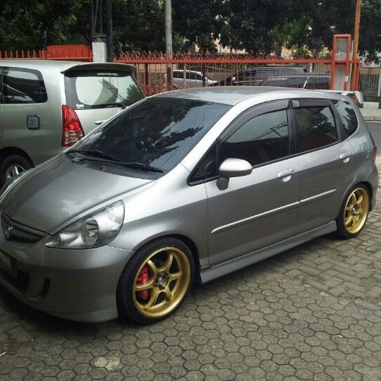 Rev Engineering - Automotive Shop in Jakarta Barat