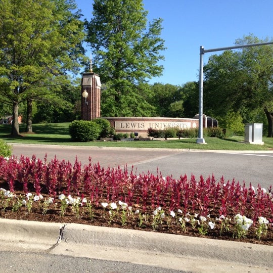 Lewis University - 16 tips from 1049 visitors
