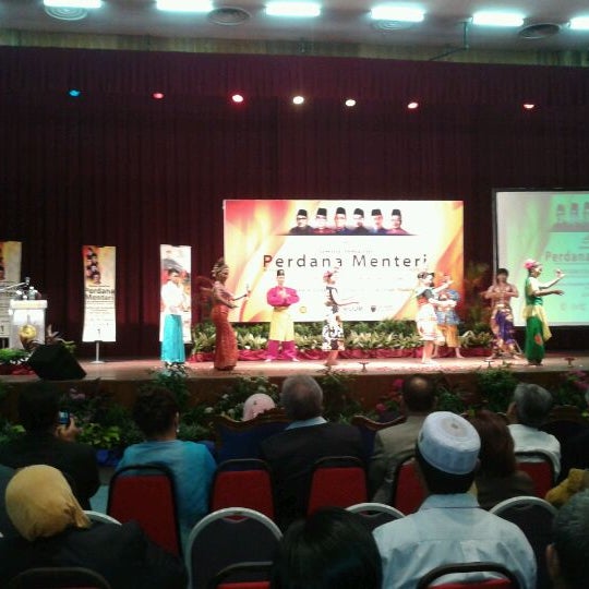 Kompleks Perdanasiswa - Student Center