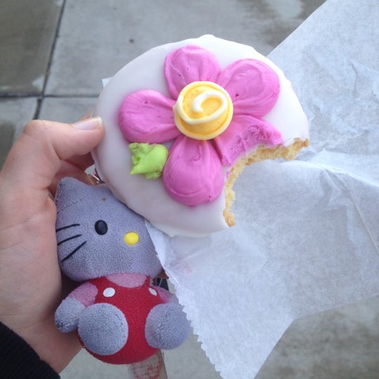 Servatti Pastry Shop & Deli - Deli / Bodega in Crestview Hills