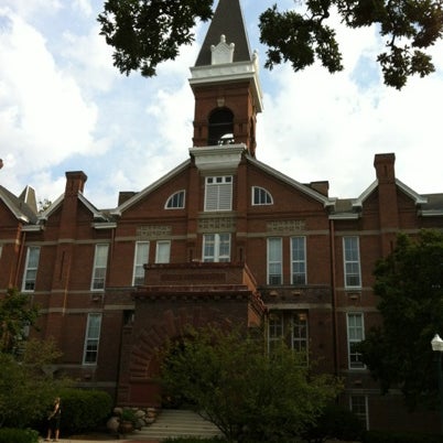 Old Main - Drake - 3 tips from 315 visitors