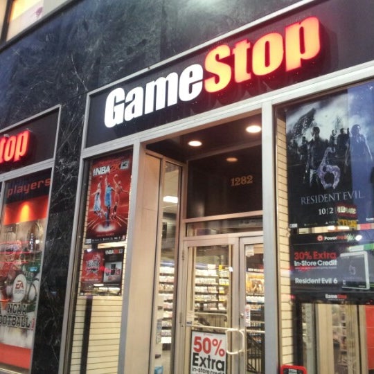 GameStop - Koreatown - 24 tips
