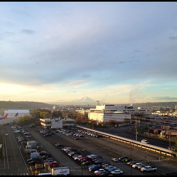 Boeing Field/King County International Airport (BFI) - Georgetown ...