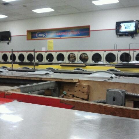 Lucy's Laundromat (Now Closed) - Laundry Service in Los Angeles