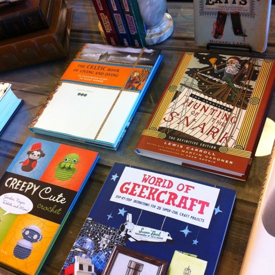 Mercer Street Books - Lower Queen Anne - 6 tips