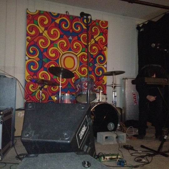 Greenpoint Gallery - Art Gallery in Greenpoint