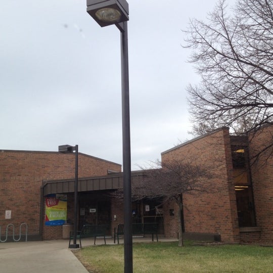 Golden Valley Library - Library in Golden Valley