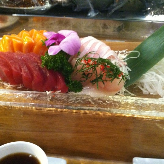 Blue Fish Sushi - Montrose Verdugo City - 32 tips