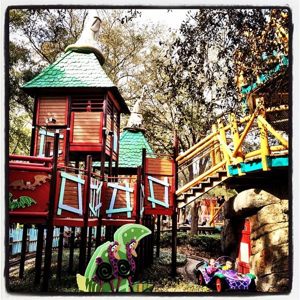 Photos at Elmo's Treehouse Trek - Sesame Street Safari of Fun at Busch ...