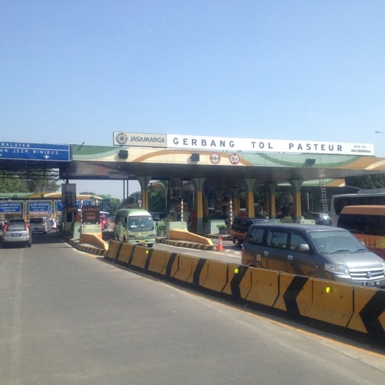Gerbang Tol Pasteur - 355 tips