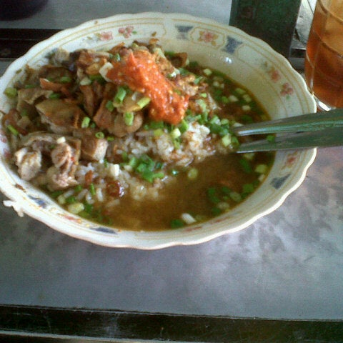 Kare Sapi depan PGS - Surabaya, Jawa Timur